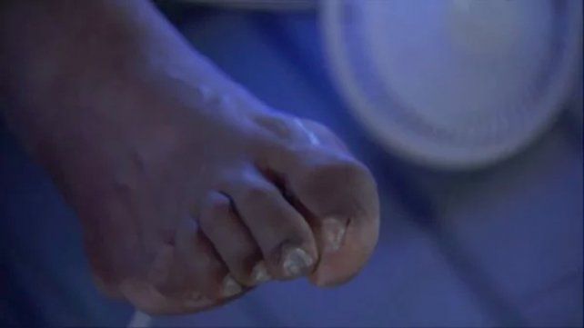 Shaquille ONeal mostró su deformado pie en la televisión y enloqueció a las redes